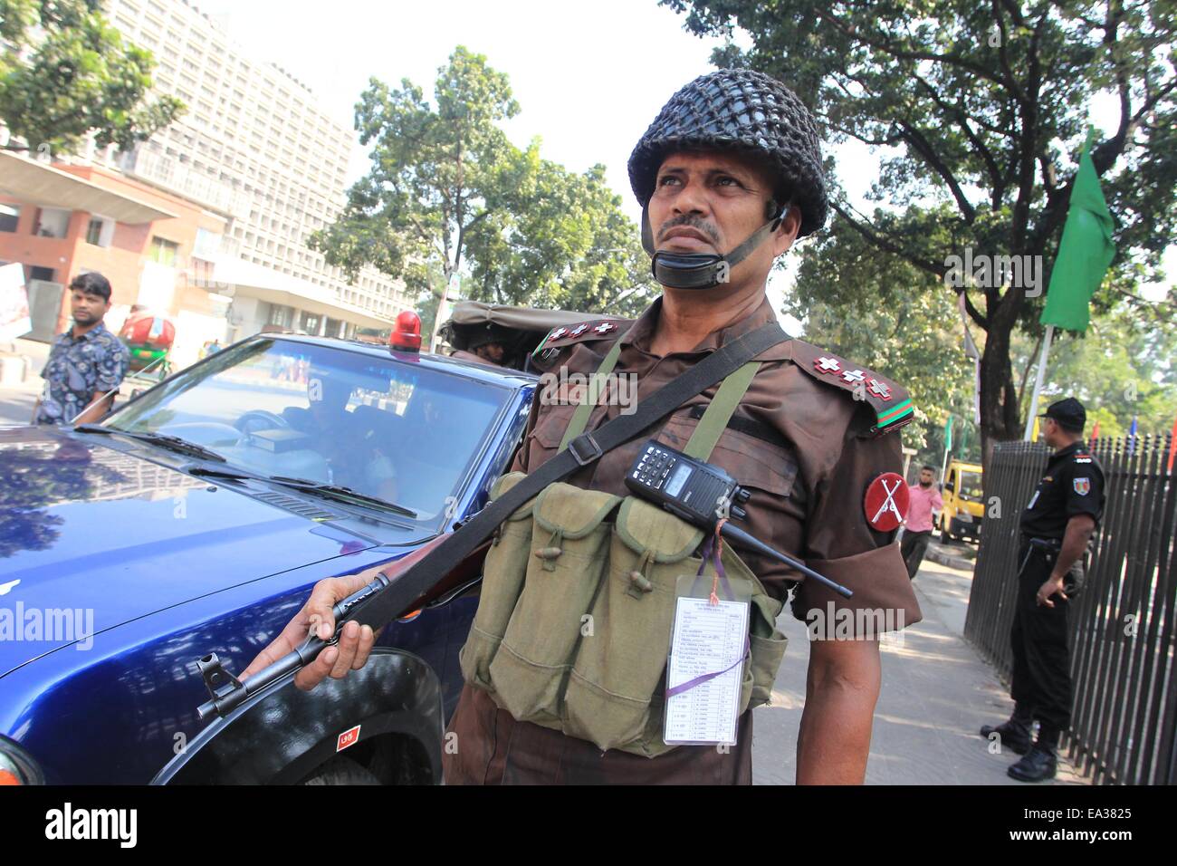 Dhaka, Bangladesh. 6th Nov, 2014. Bangladesh, Dhaka: Border Guard ...