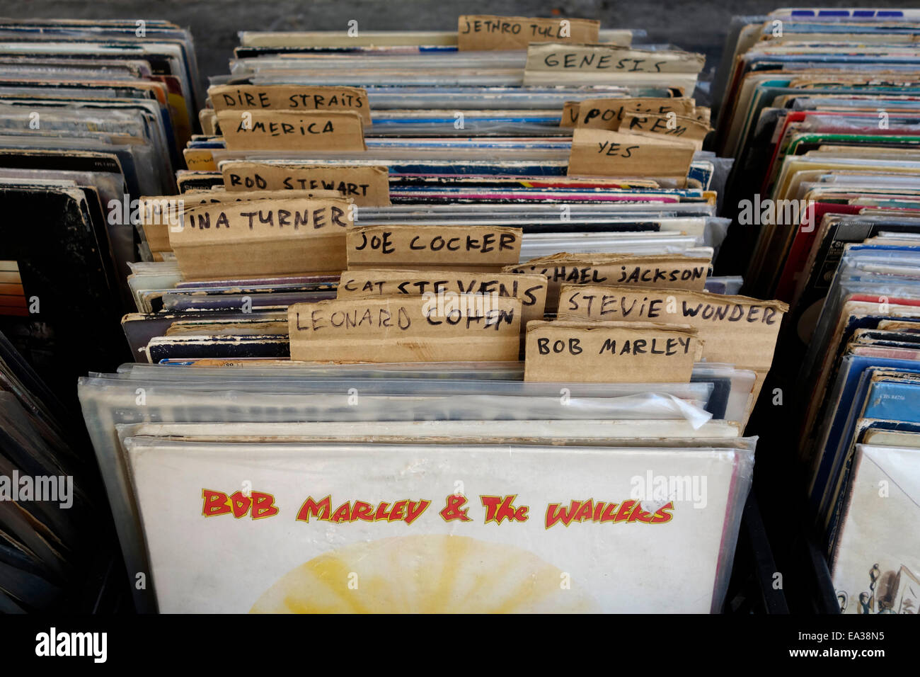 Vinyl record covers hi-res stock photography and images - Alamy