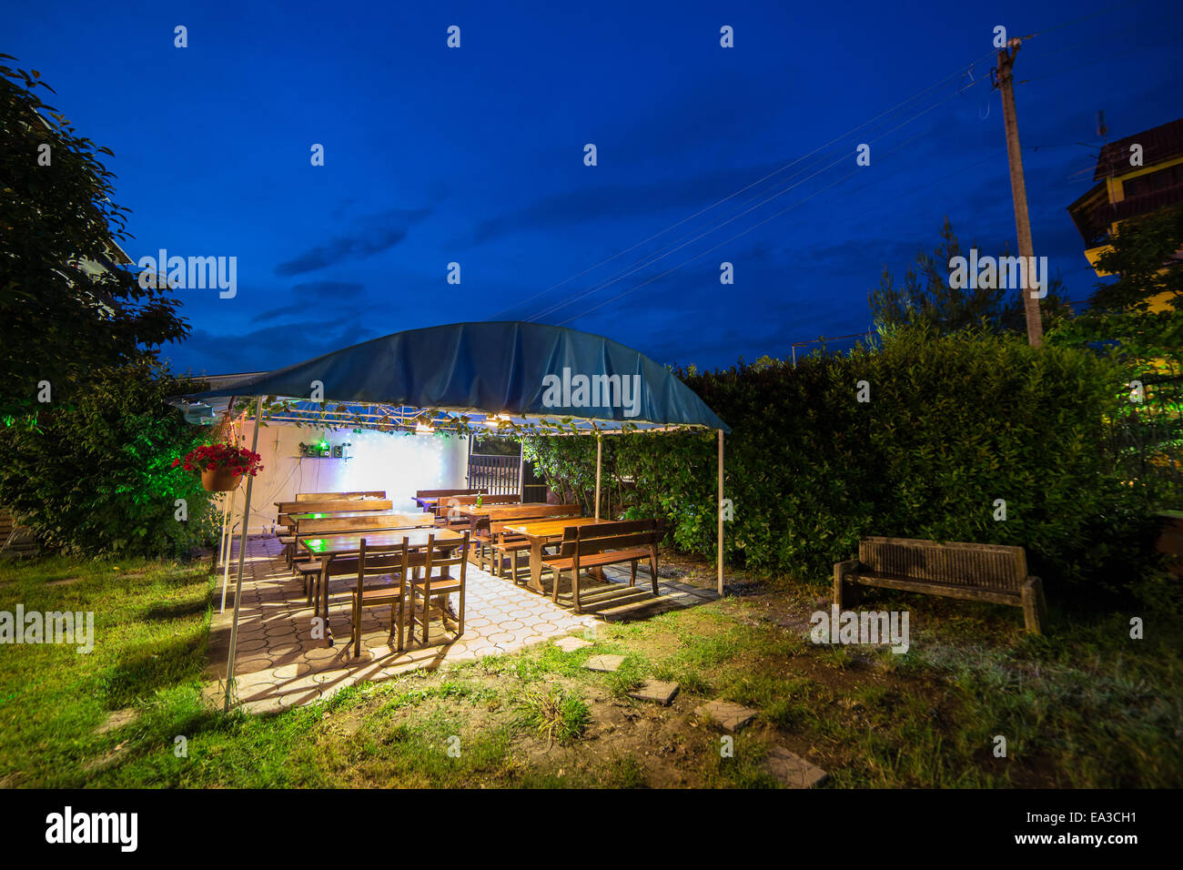 Restaurant night table hi-res stock photography and images - Alamy