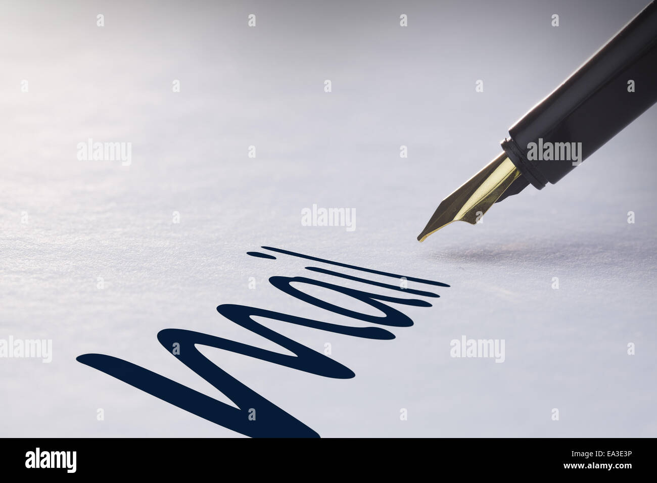 Fountain pen writing Mail Stock Photo - Alamy