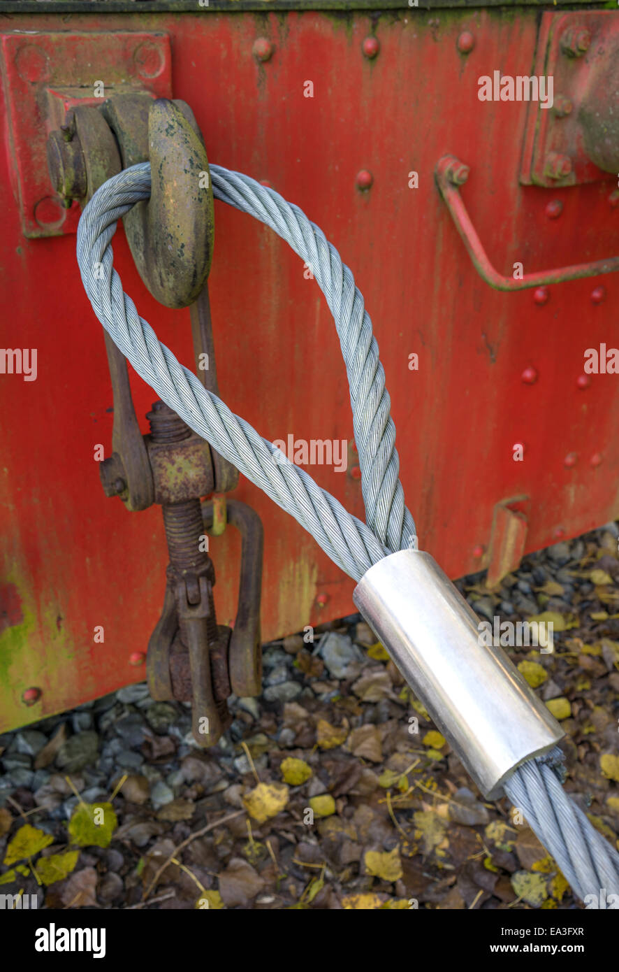 Steel hawser hi-res stock photography and images - Alamy