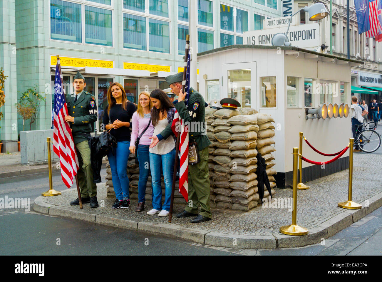 Checkpoint guards hi-res stock photography and images - Alamy