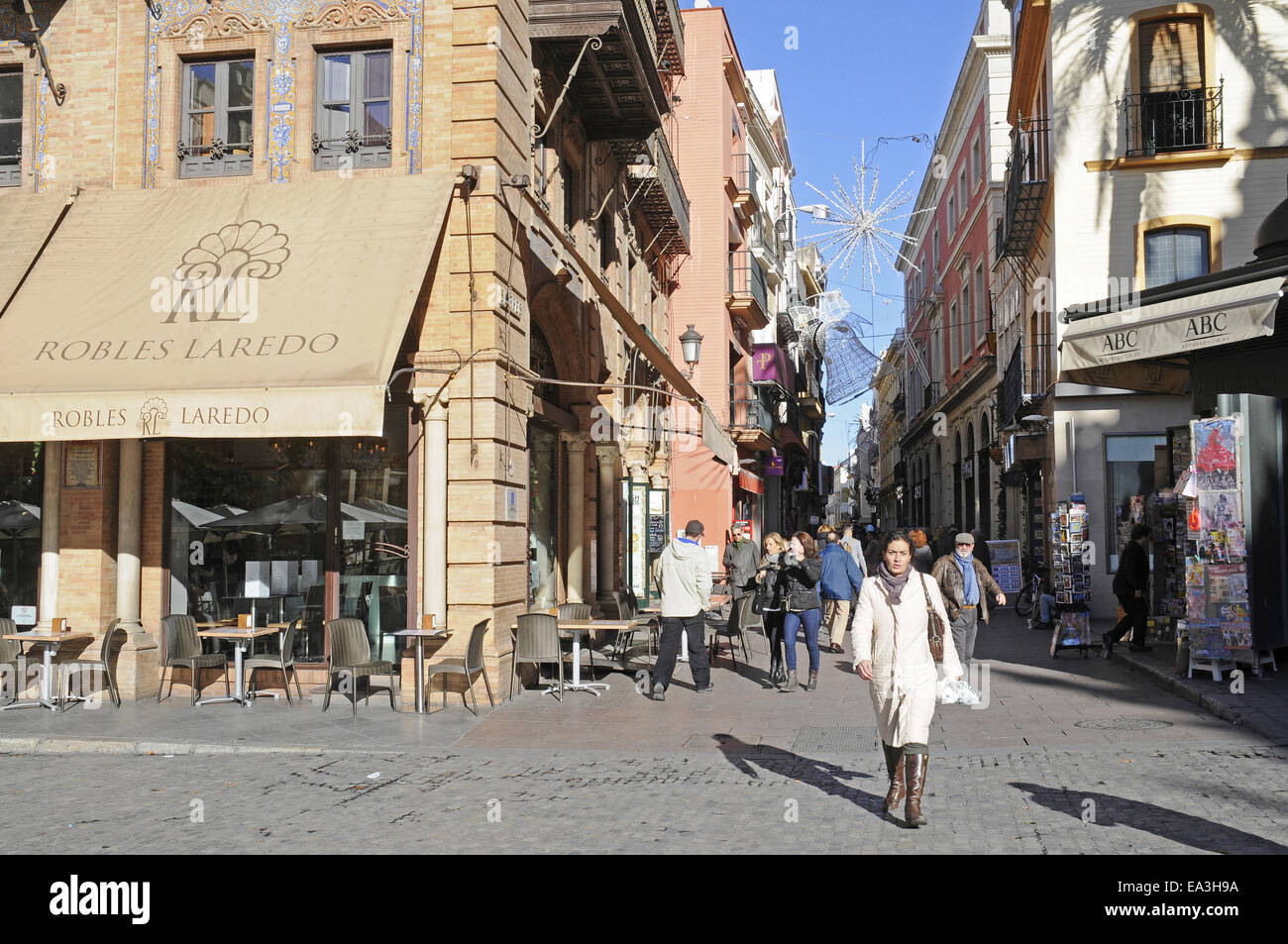 Seville spain shopping street hi-res stock photography and images - Alamy