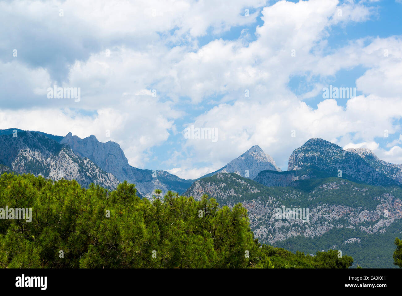Village taurus mountains turkey hi-res stock photography and images - Alamy