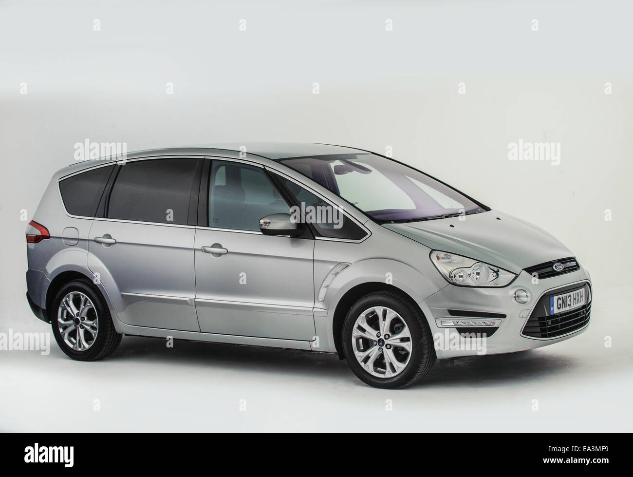 Ford s max hi-res stock photography and images - Alamy