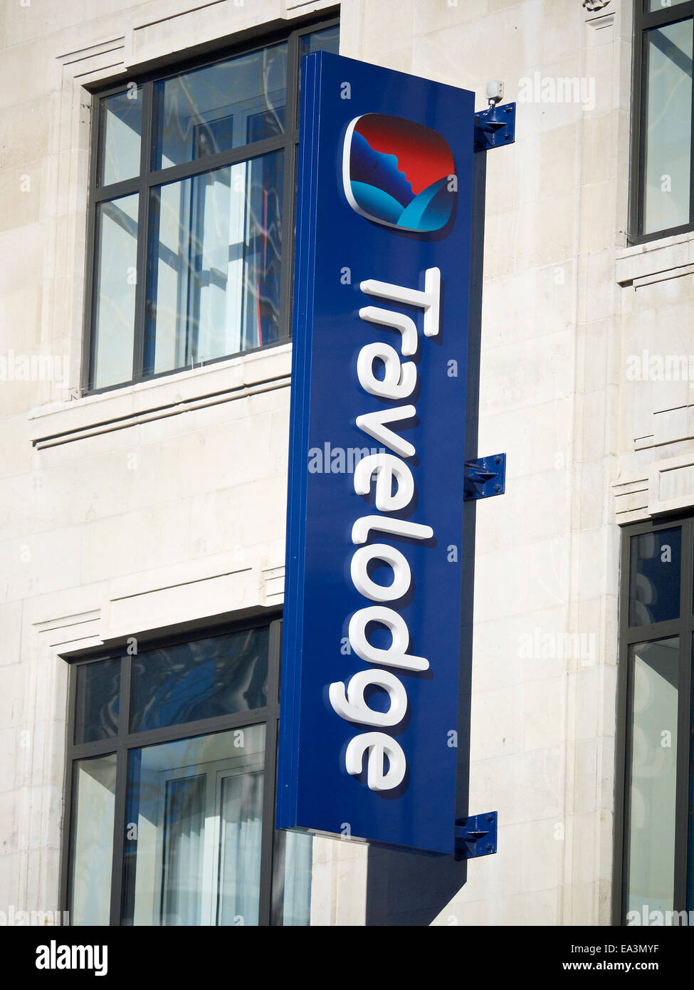Travelodge sign on wall hi-res stock photography and images - Alamy
