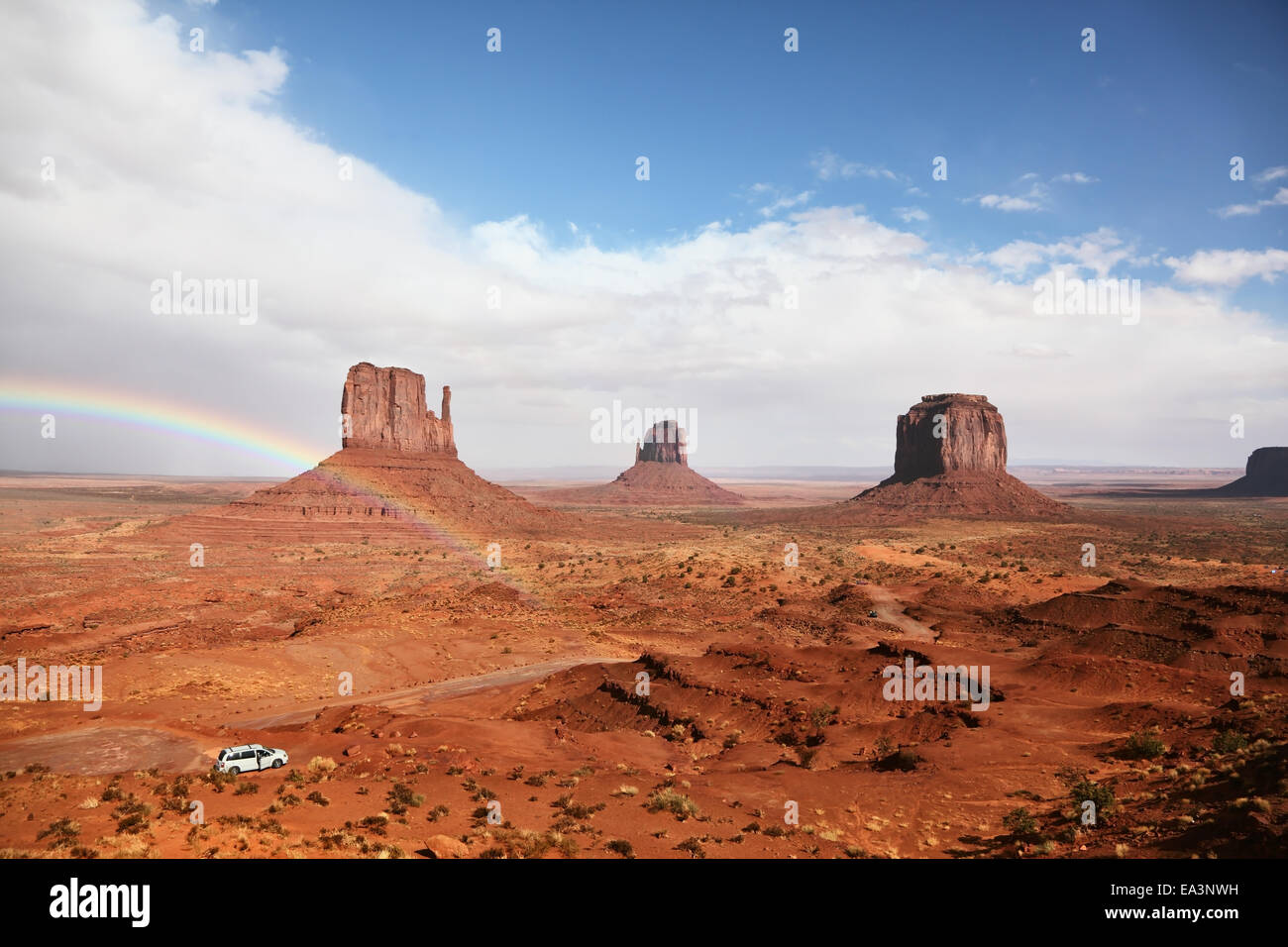 Monument Valley. The magnificent rainbow Stock Photo - Alamy