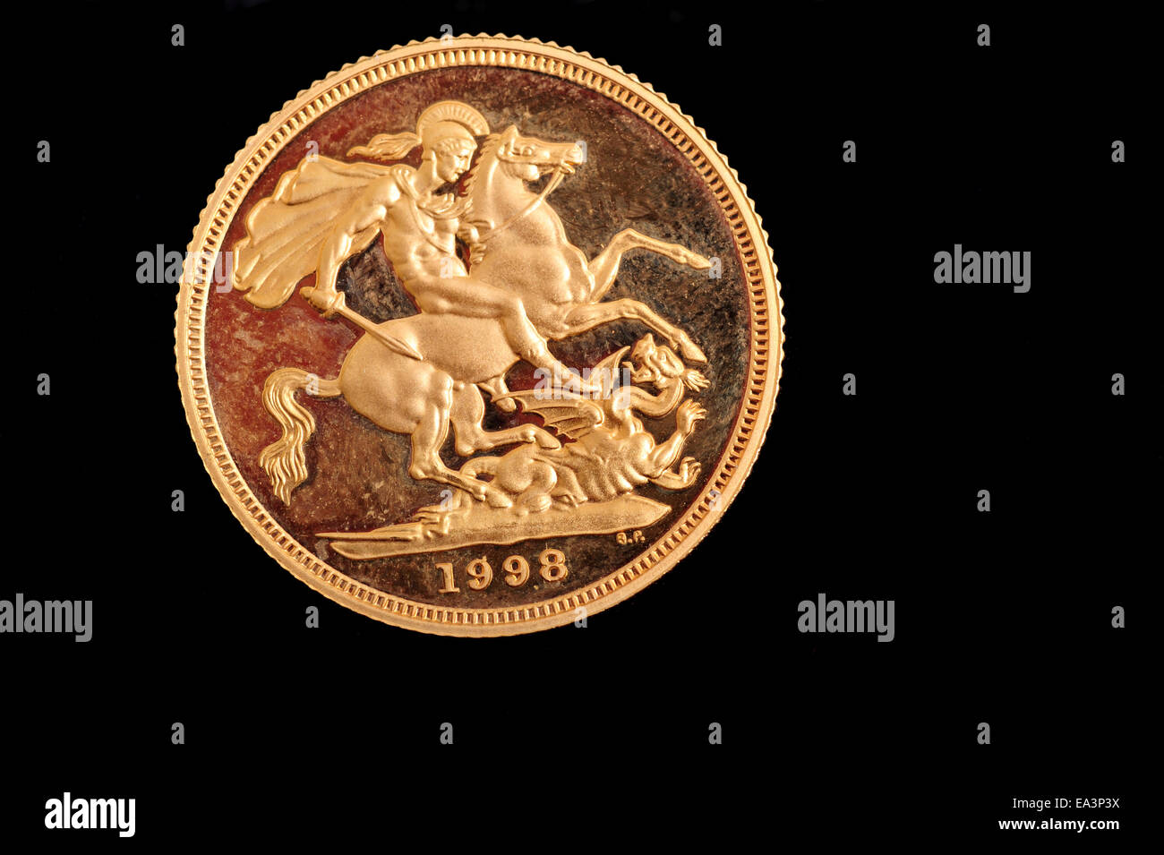 Gold sovereign coin hi-res stock photography and images - Alamy