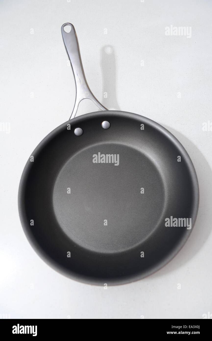 Frying pan above hi-res stock photography and images - Alamy