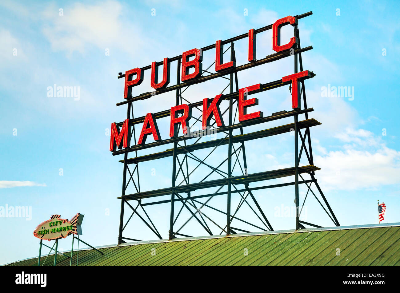 Famous pike place market hi-res stock photography and images - Alamy