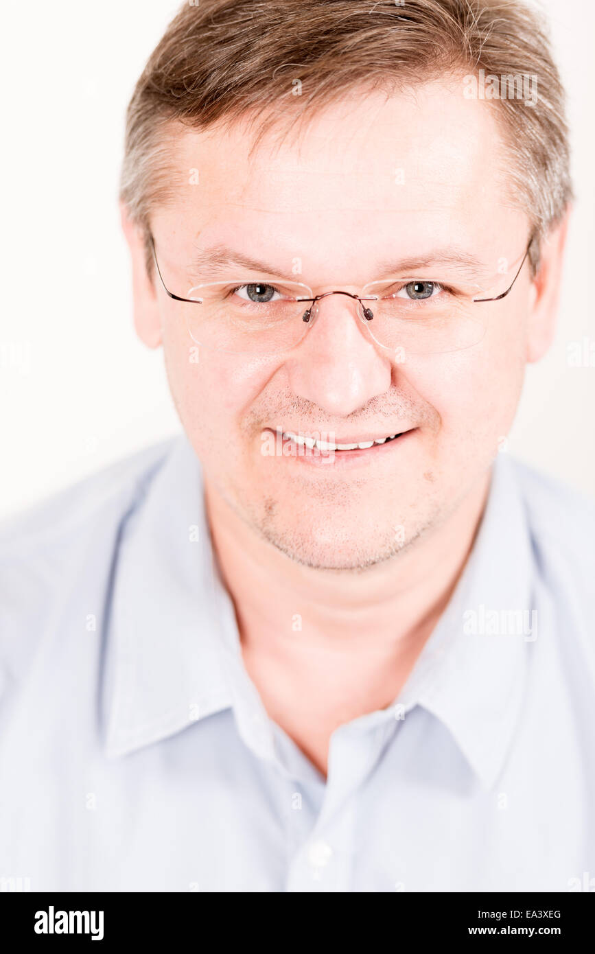 Portrait of man smiling Stock Photo - Alamy