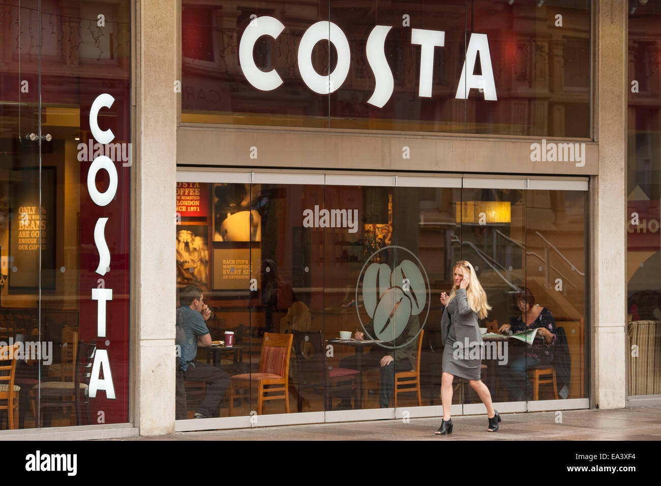 Costa coffee cardiff hi-res stock photography and images - Alamy