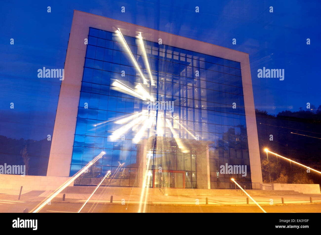 Out of offices hi-res stock photography and images - Alamy