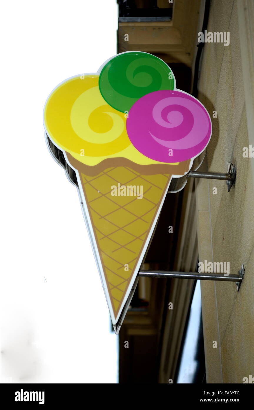 Ice cream cone sign advertising hi-res stock photography and images - Alamy