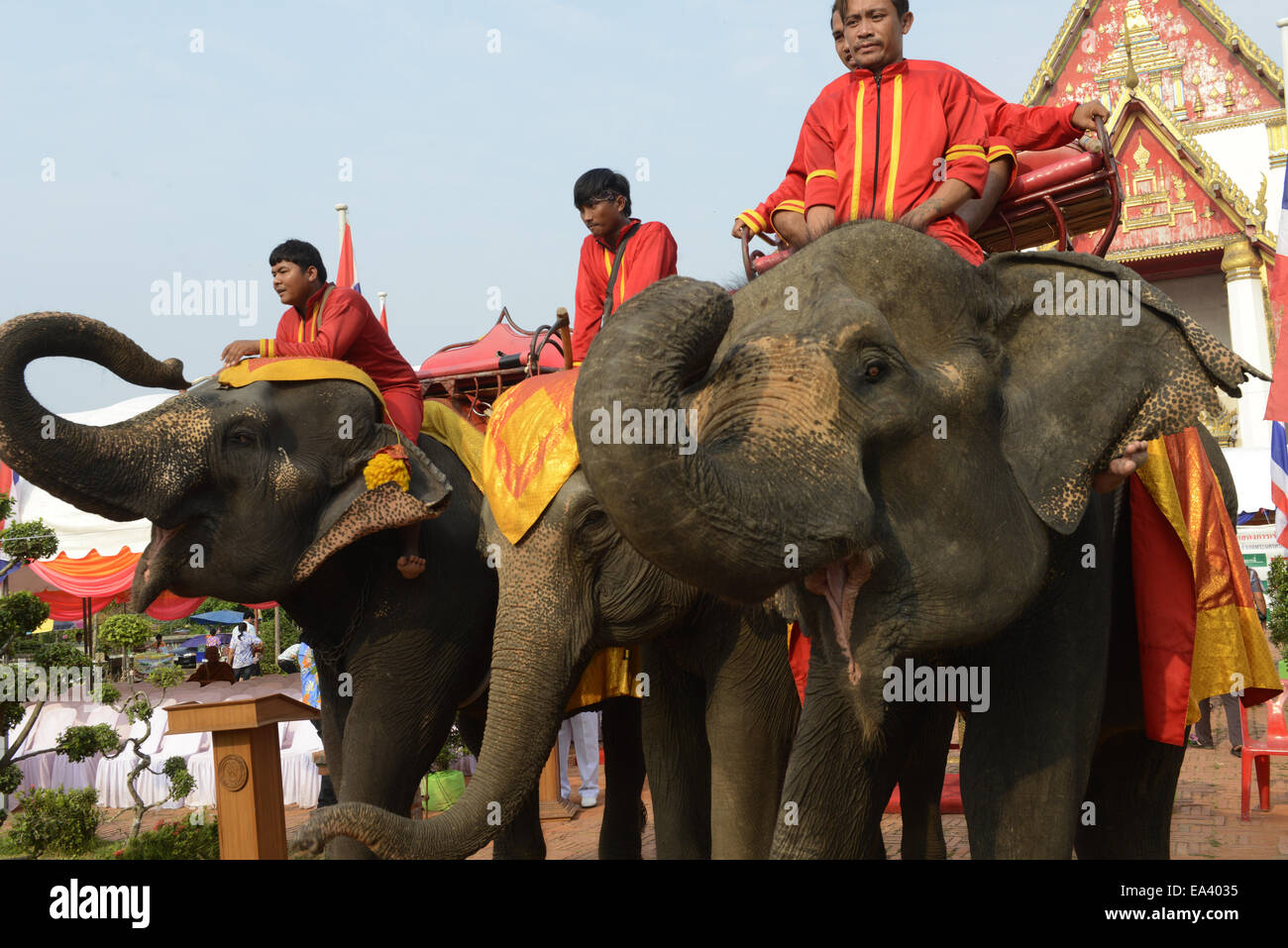 THAILAND SONGKRAN FESTIVAL Stock Photo - Alamy