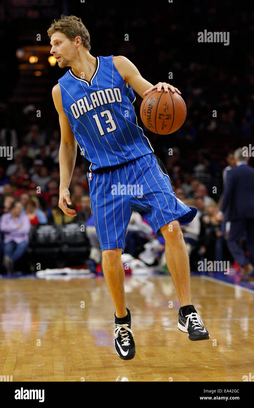 Guard luke ridnour hi-res stock photography and images - Alamy