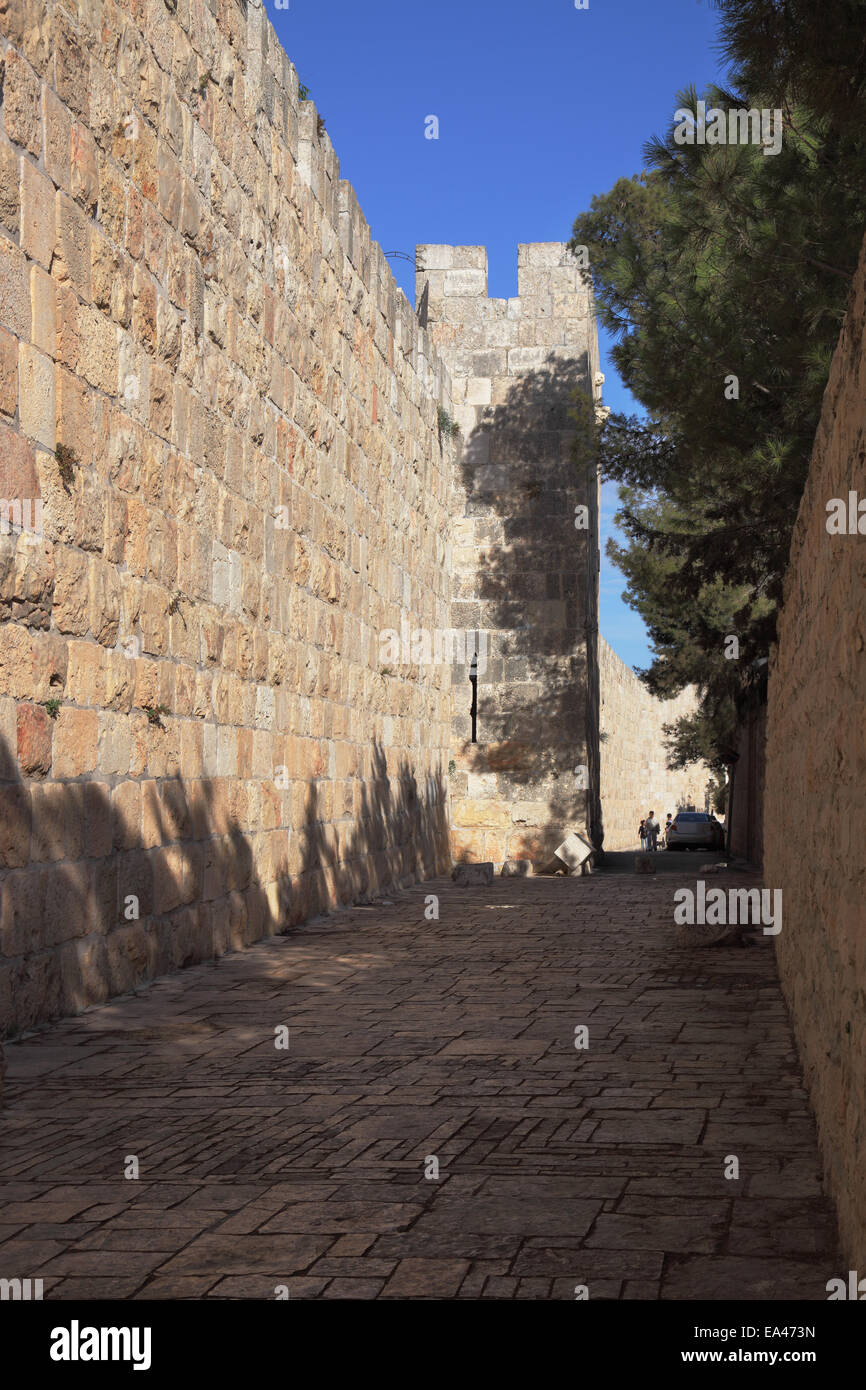 Lane of the past hi-res stock photography and images - Alamy