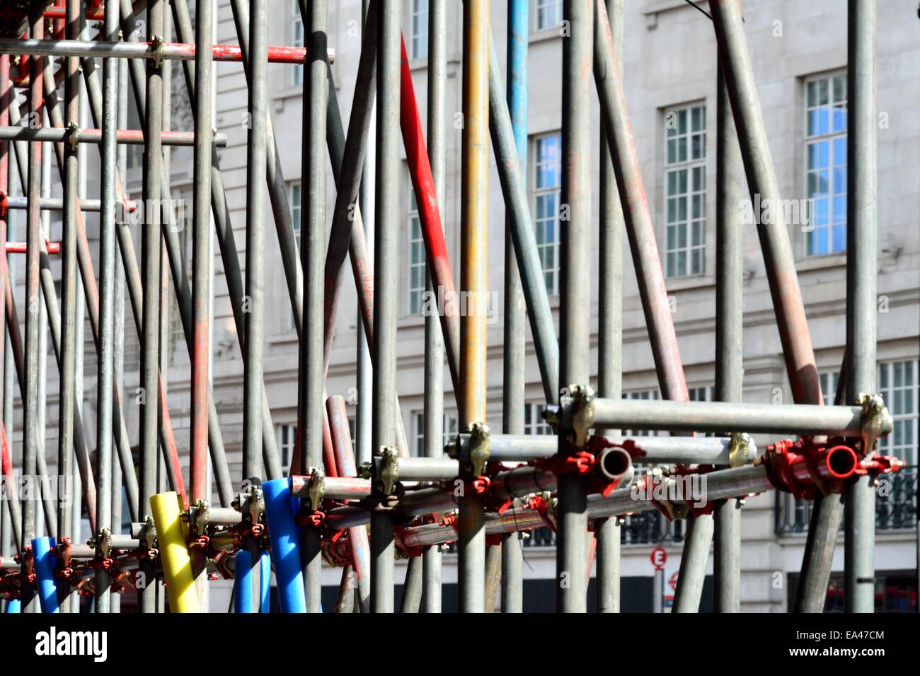Scaffolding in pattern Stock Photo - Alamy