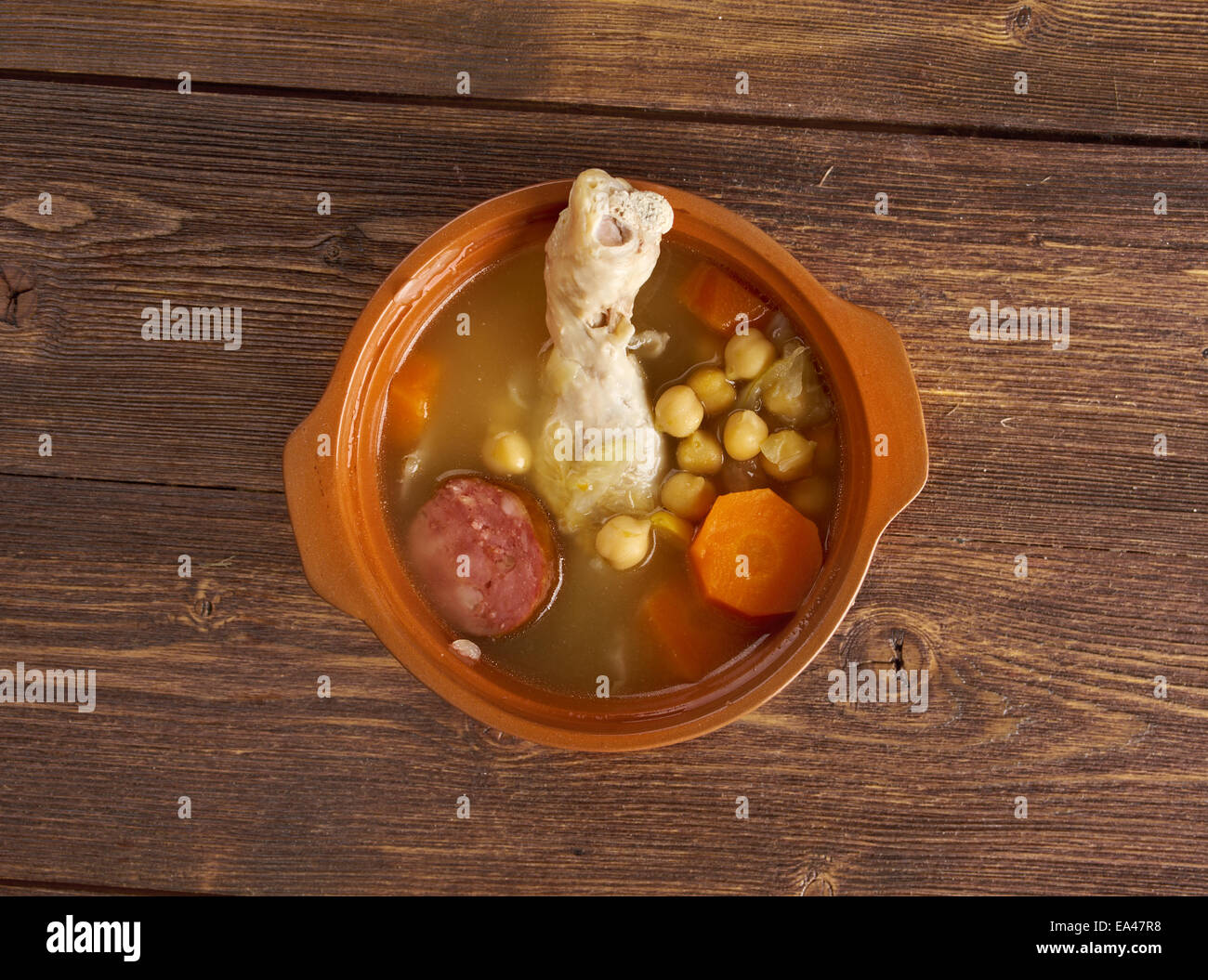 Spanish traditional cabbage chickpea hi-res stock photography and ...