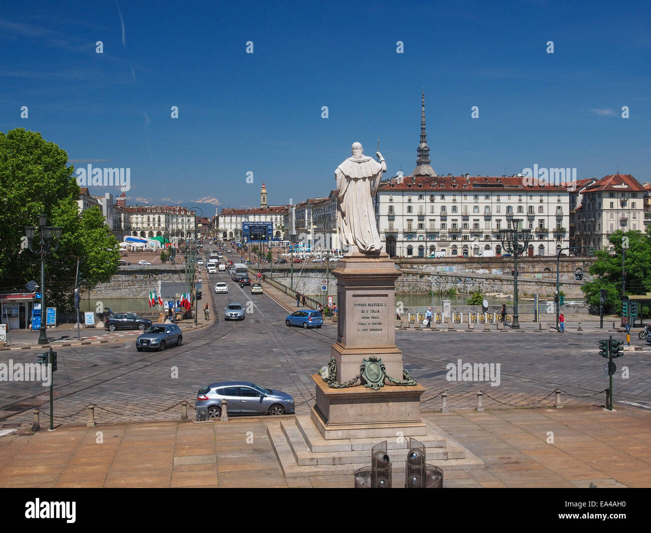 Piazza po ii hi-res stock photography and images - Alamy