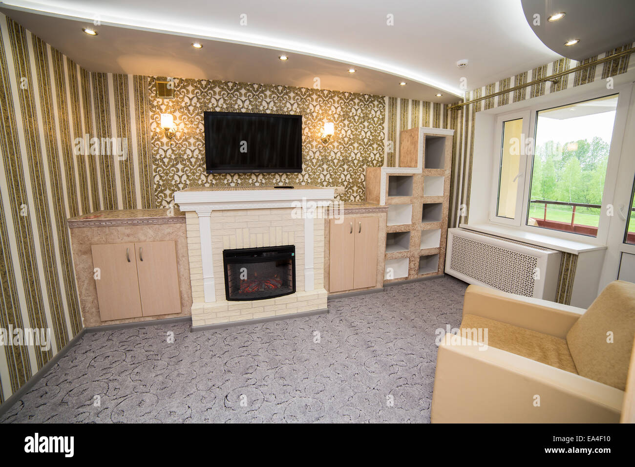 Vintage hotel reception hi-res stock photography and images - Alamy