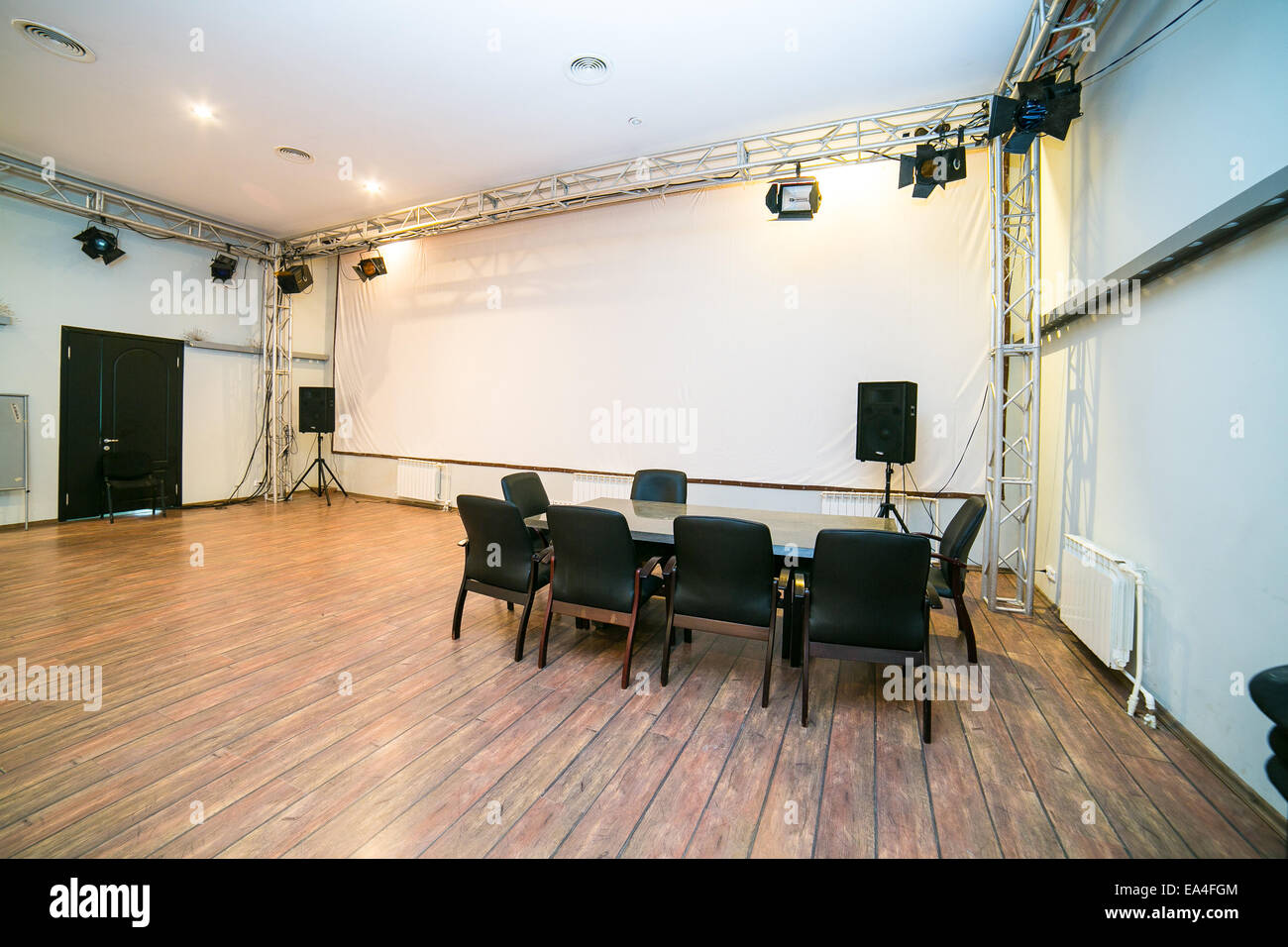 Hall table hi-res stock photography and images - Alamy