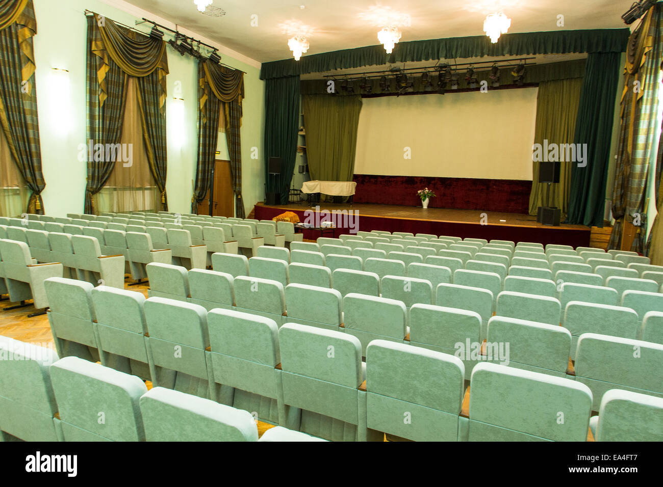 Projection hall hi-res stock photography and images - Alamy