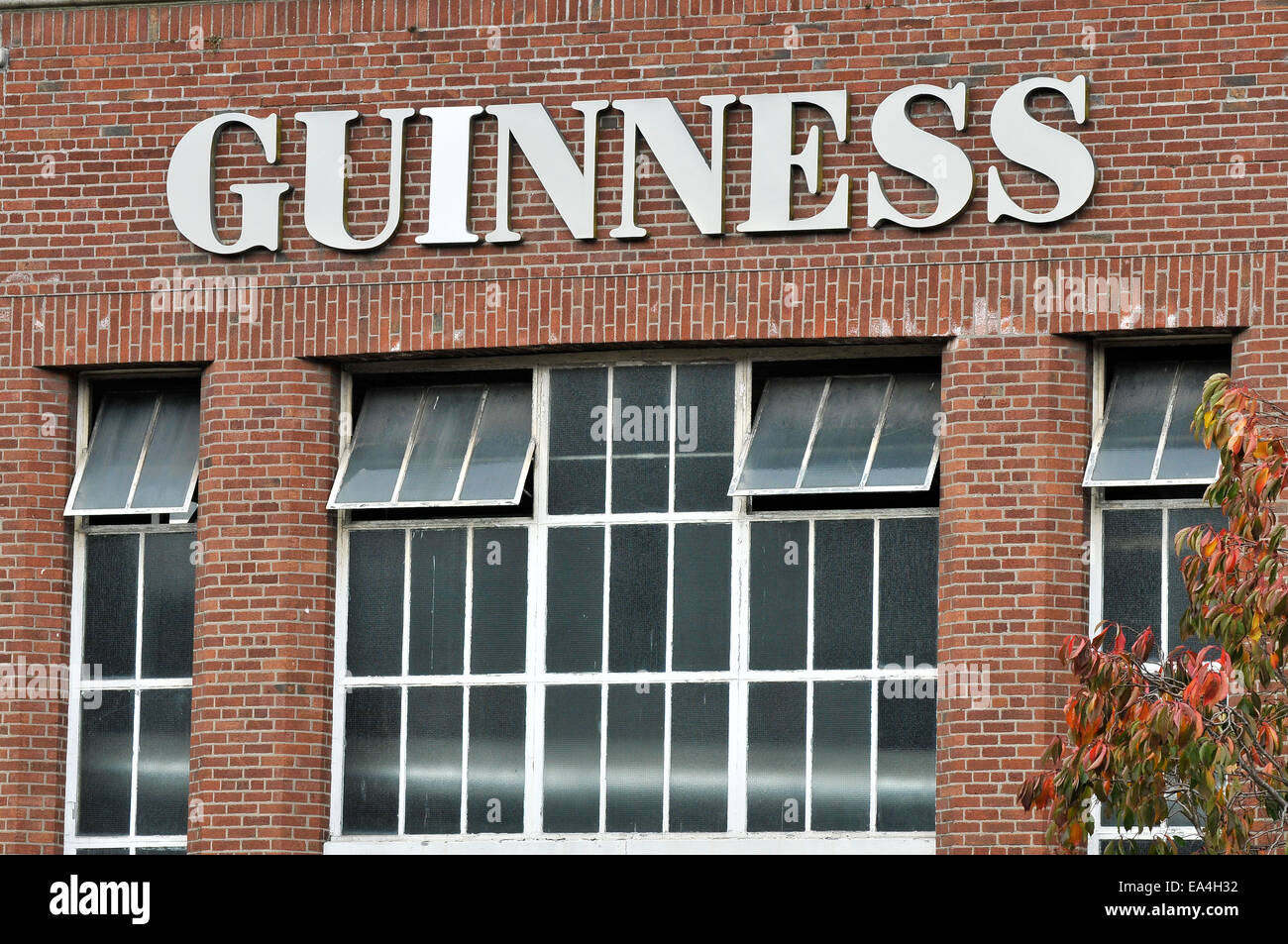 Guinness factory hi-res stock photography and images - Alamy