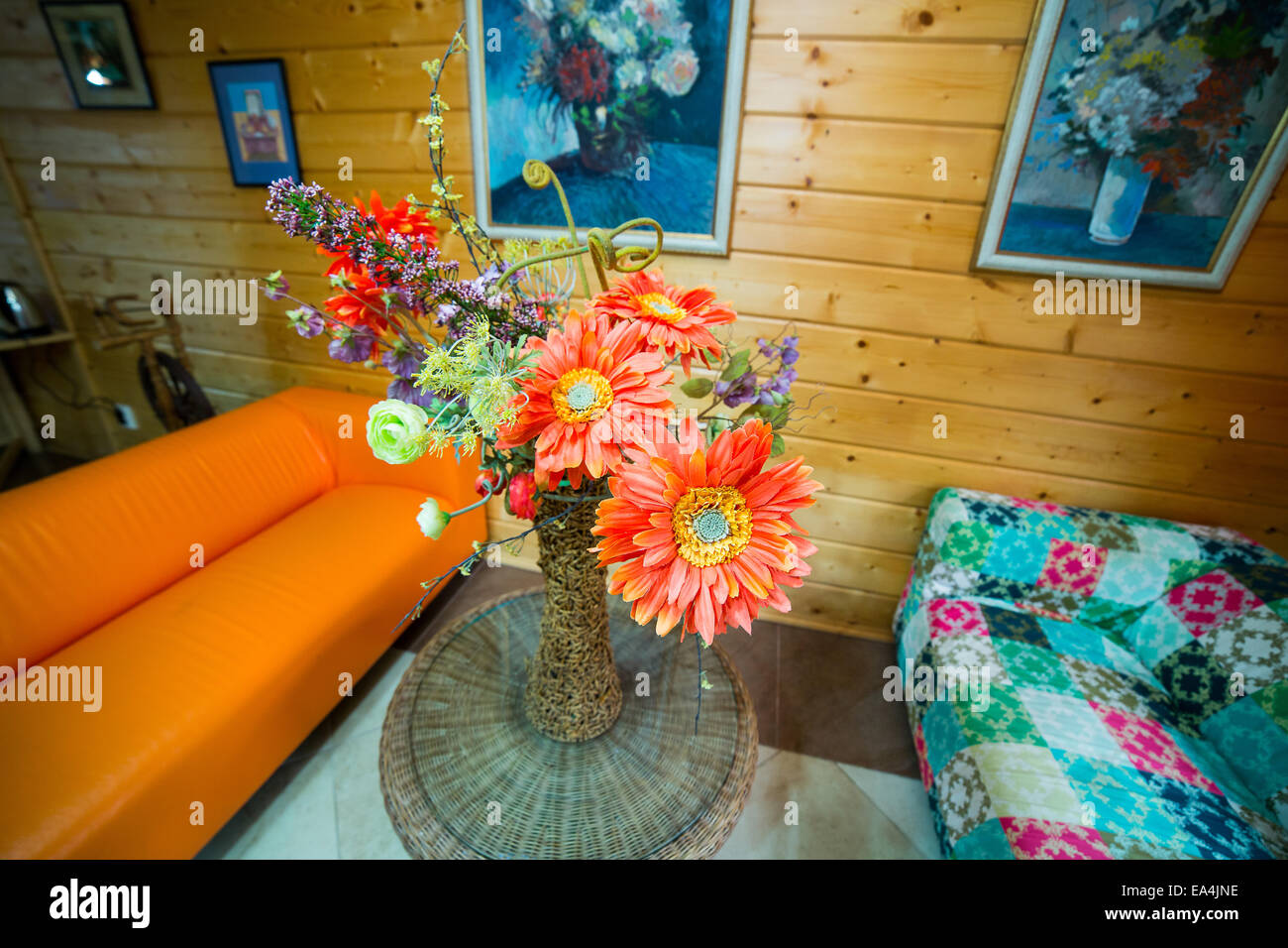 Hall restaurant wooden dining hi-res stock photography and images - Alamy