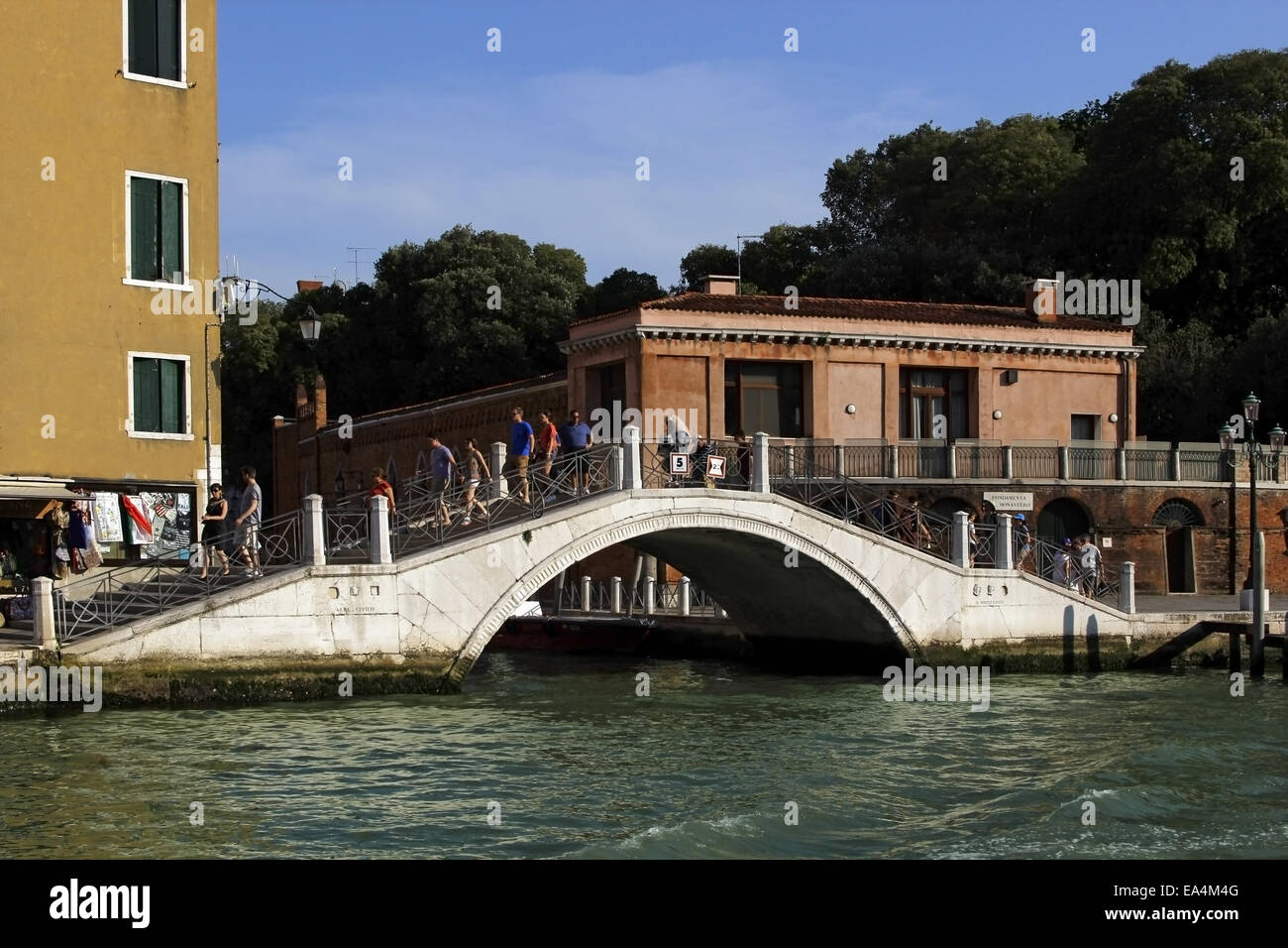 Humpback bridge, Venice, Italy Stock Photo - Alamy