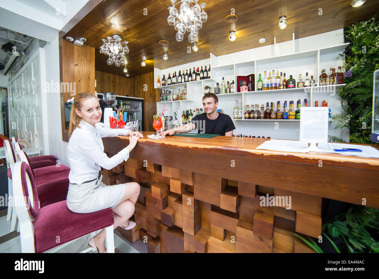 Hotel lounge bar interior design Stock Photo - Alamy