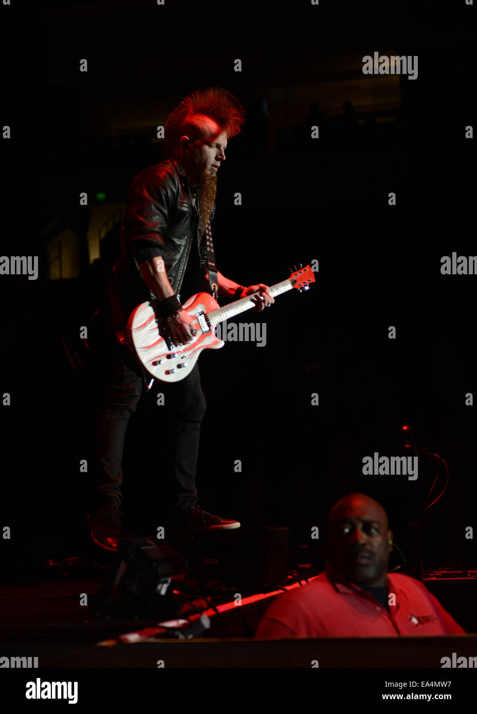 Nov 1, 2014 - Norfolk, Virginia, U.S. - Country Singer TYLER FARR ...