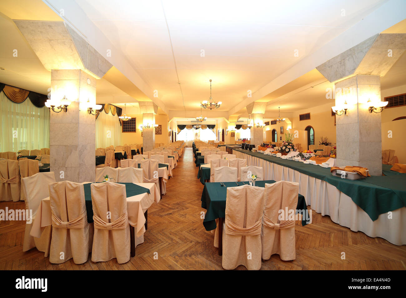 Interior design of modern restaurant Stock Photo - Alamy