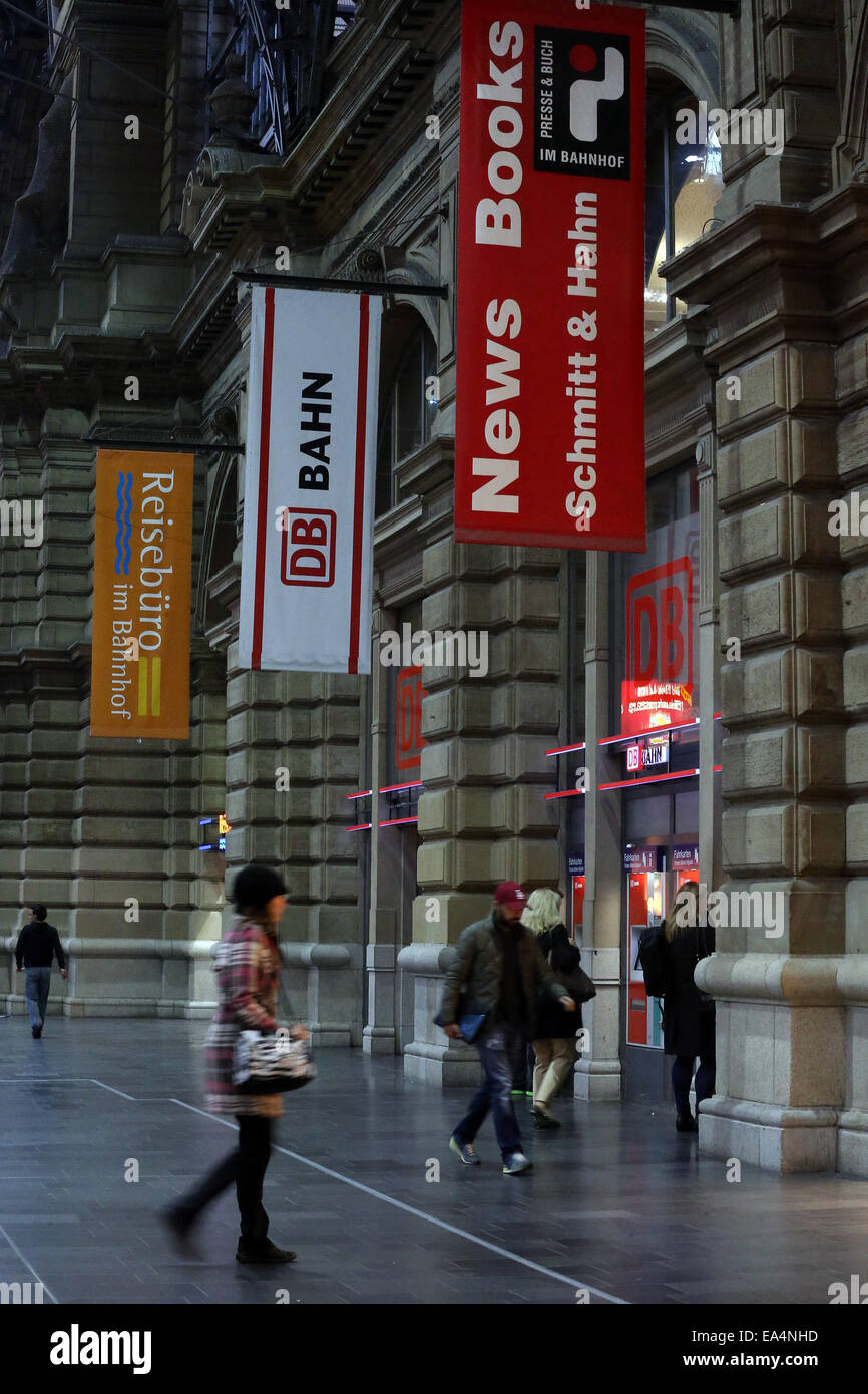 German working hours hi-res stock photography and images - Alamy