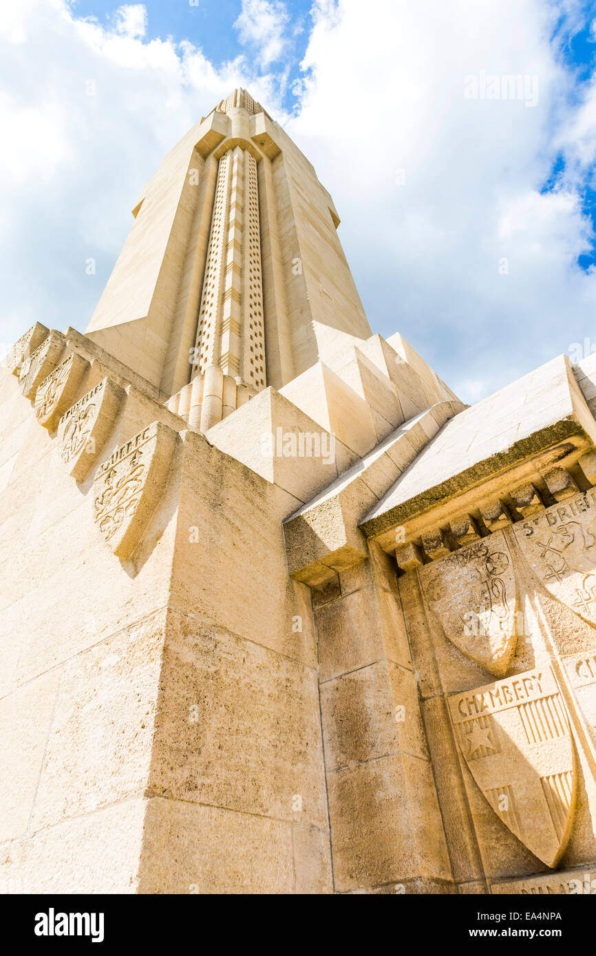 Ww1 french cemetery hi-res stock photography and images - Alamy