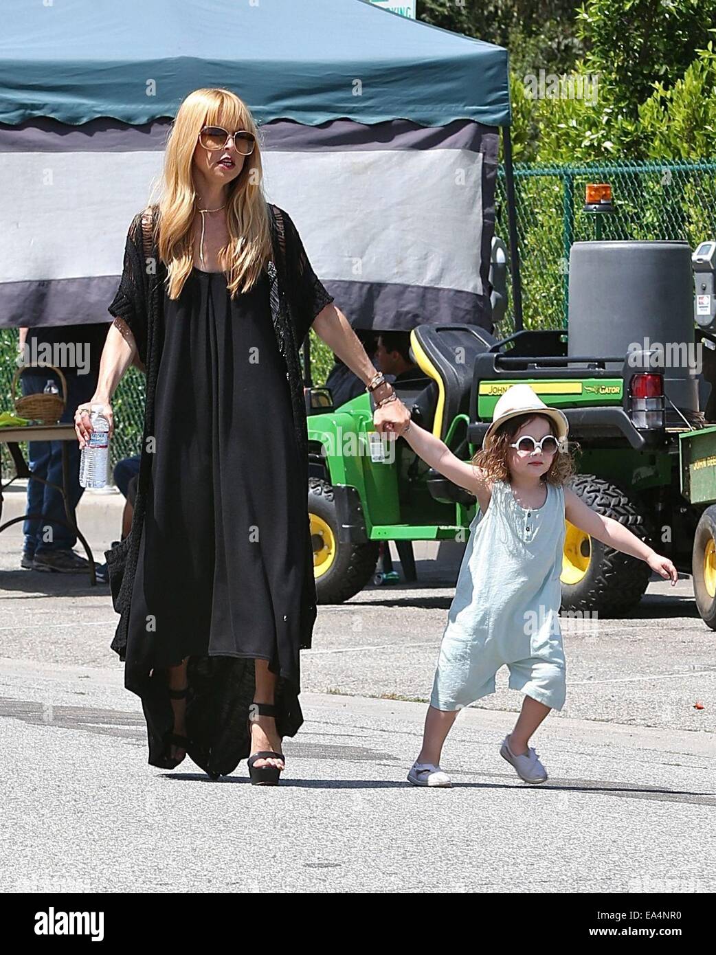 Rachel Zoe and Rodger Berman take their son, Skyler to the farmers ...