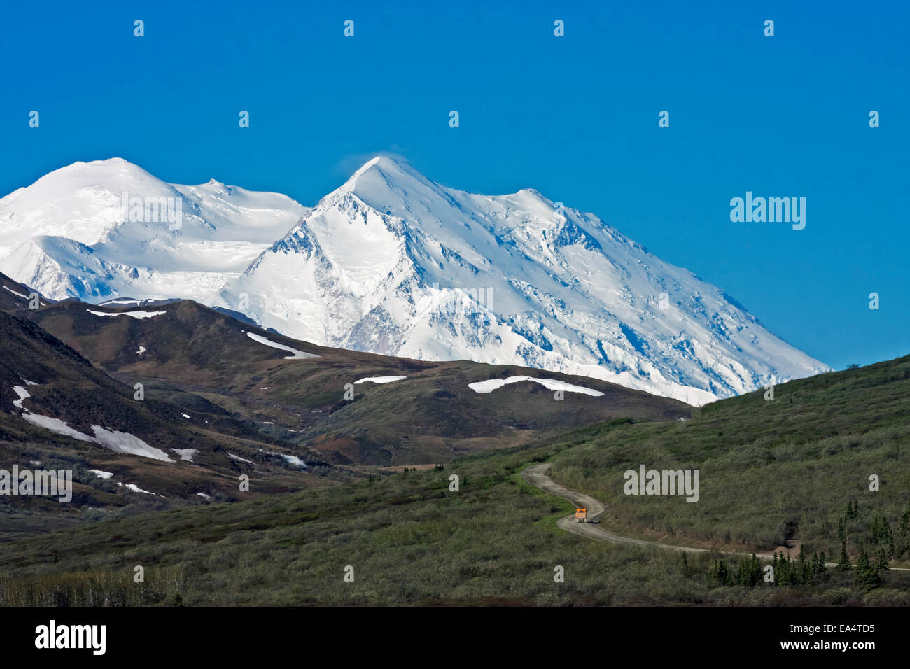 Mt denali clear sky hi-res stock photography and images - Alamy