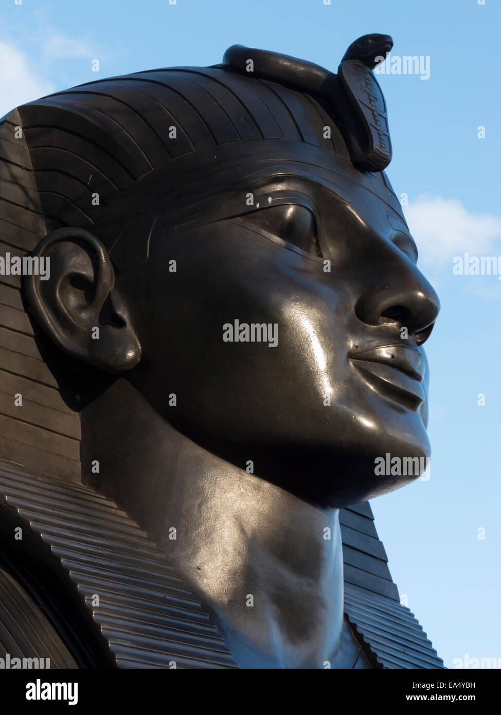 Statue sphinx london embankment hi-res stock photography and images - Alamy