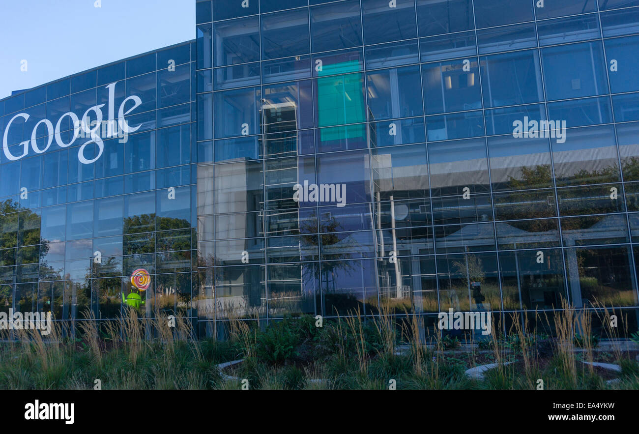 Exterior view of Google's Googleplex Corporate headquarters Stock Photo ...