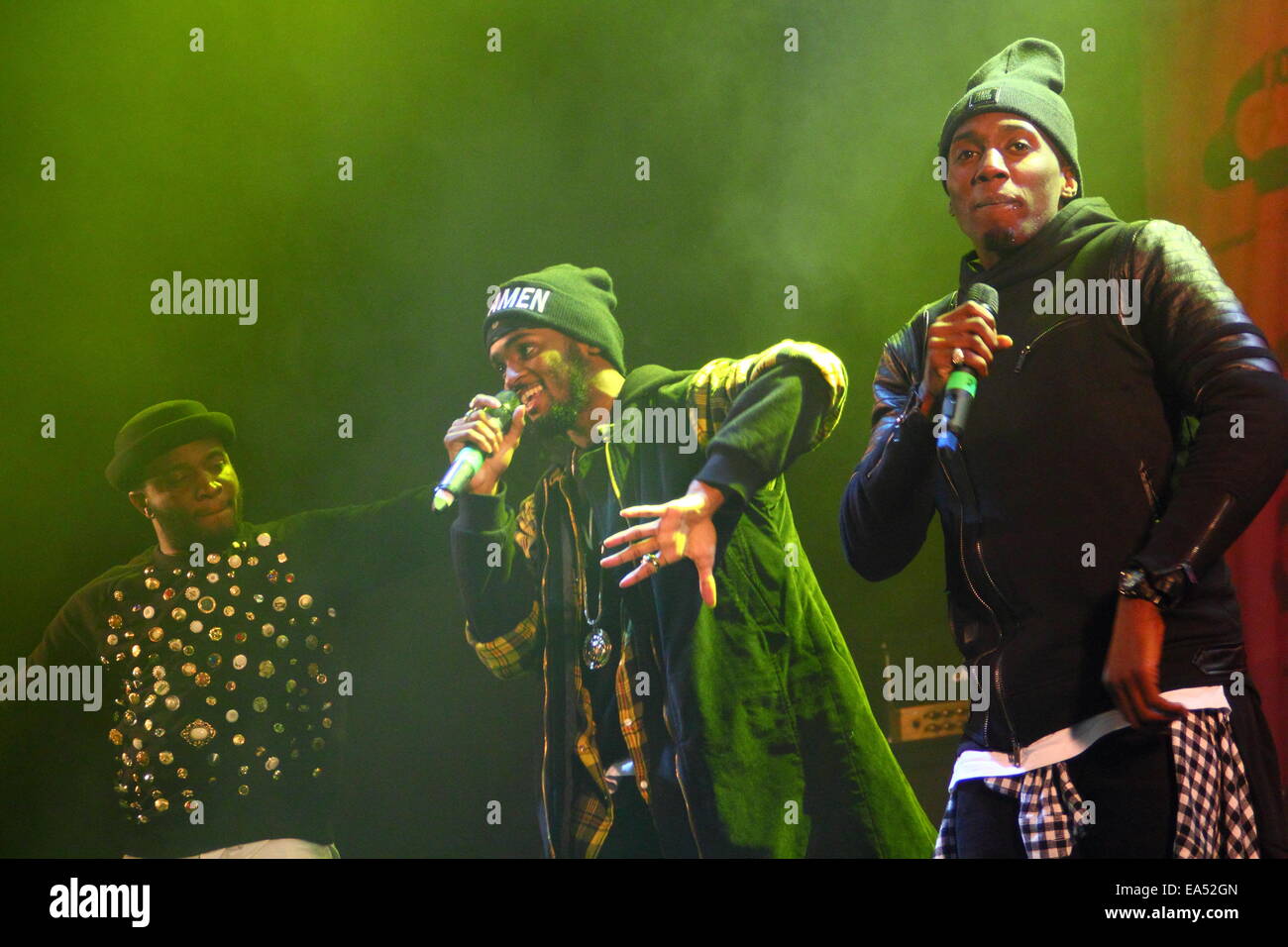 Band switch hi-res stock photography and images - Alamy