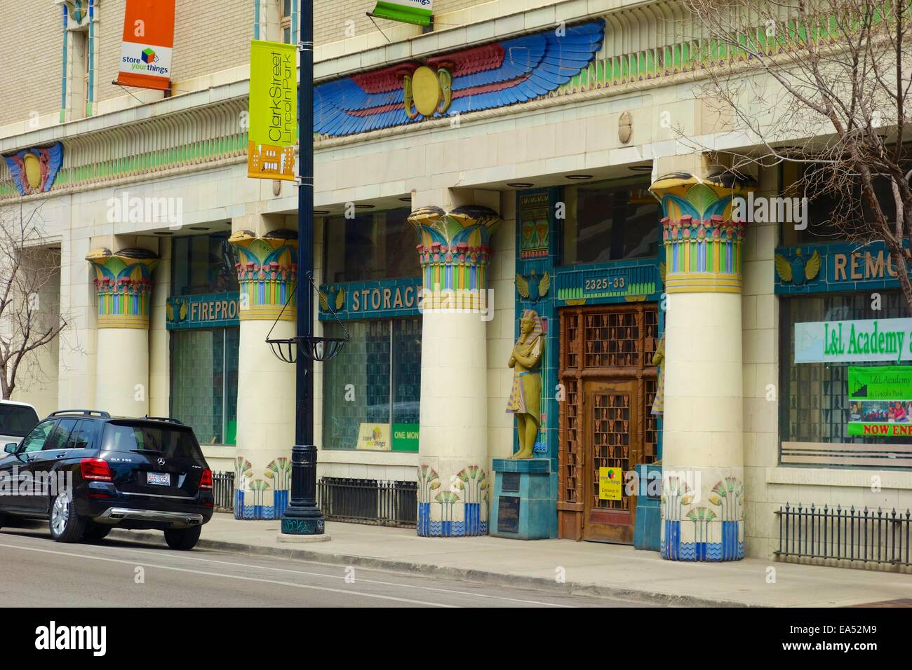 Reebie Storage and Moving Building, Chicago, Illinois Stock Photo - Alamy