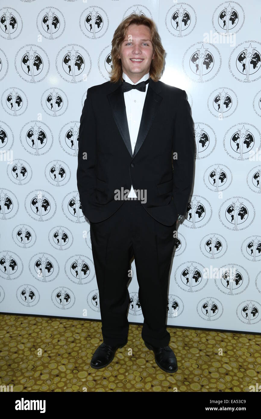 35th Annual Young Artist Awards at the Empire Ballroom, Sportsmen's ...