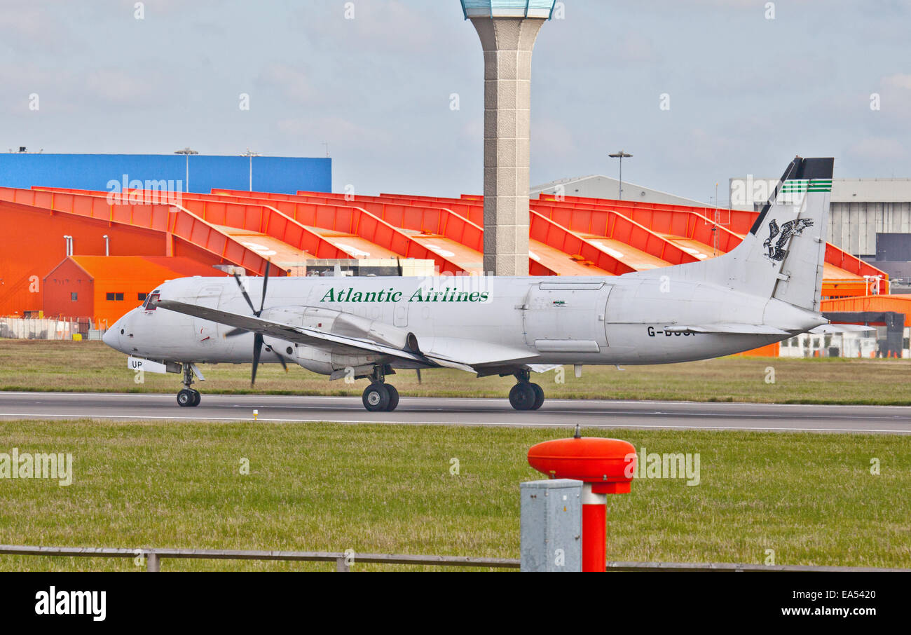 Atlantic Airlines BAe ATP G-BUUP arriving at London-Luton Airport LTN ...
