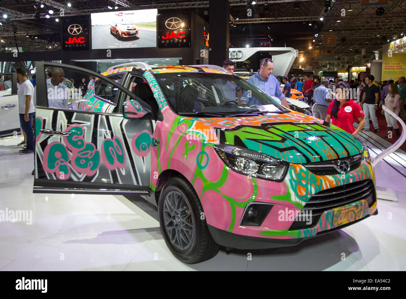 Jac motors hi-res stock photography and images - Alamy