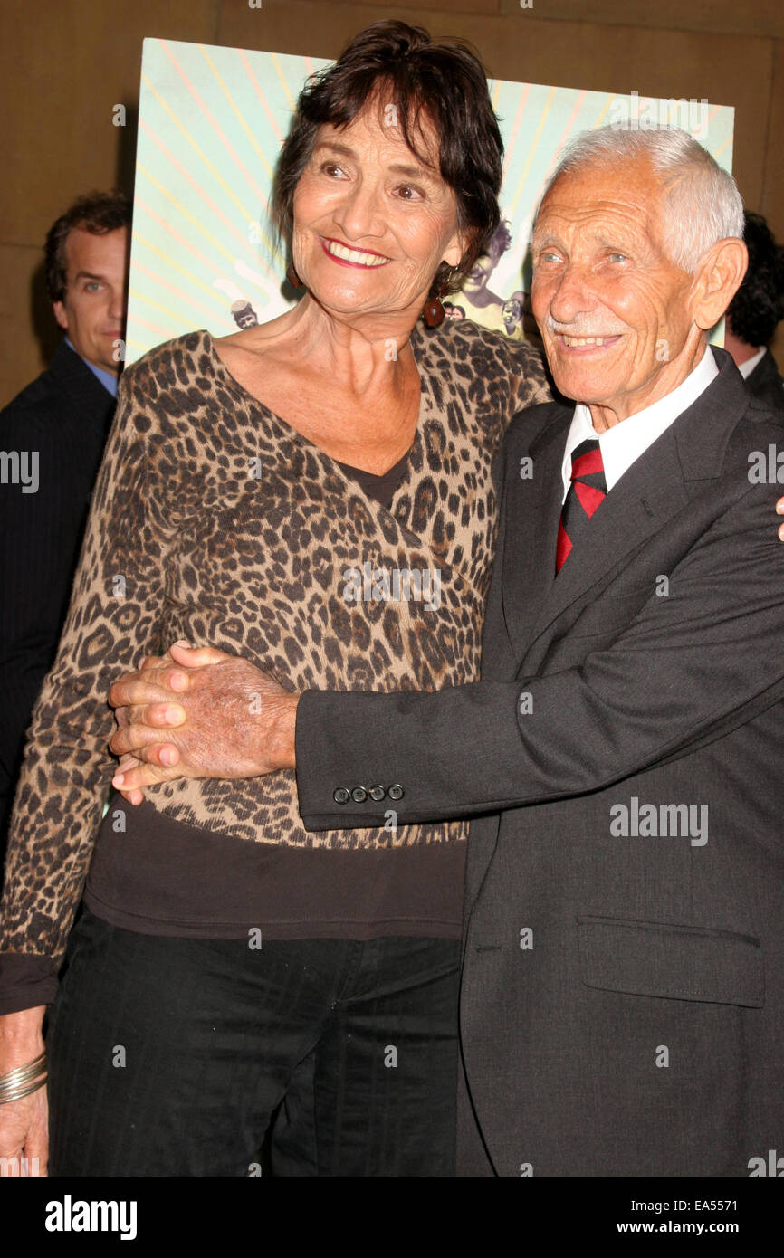 File. 6th Nov, 2014. Dorian 'Doc' Paskowitz has died at age 93 ...