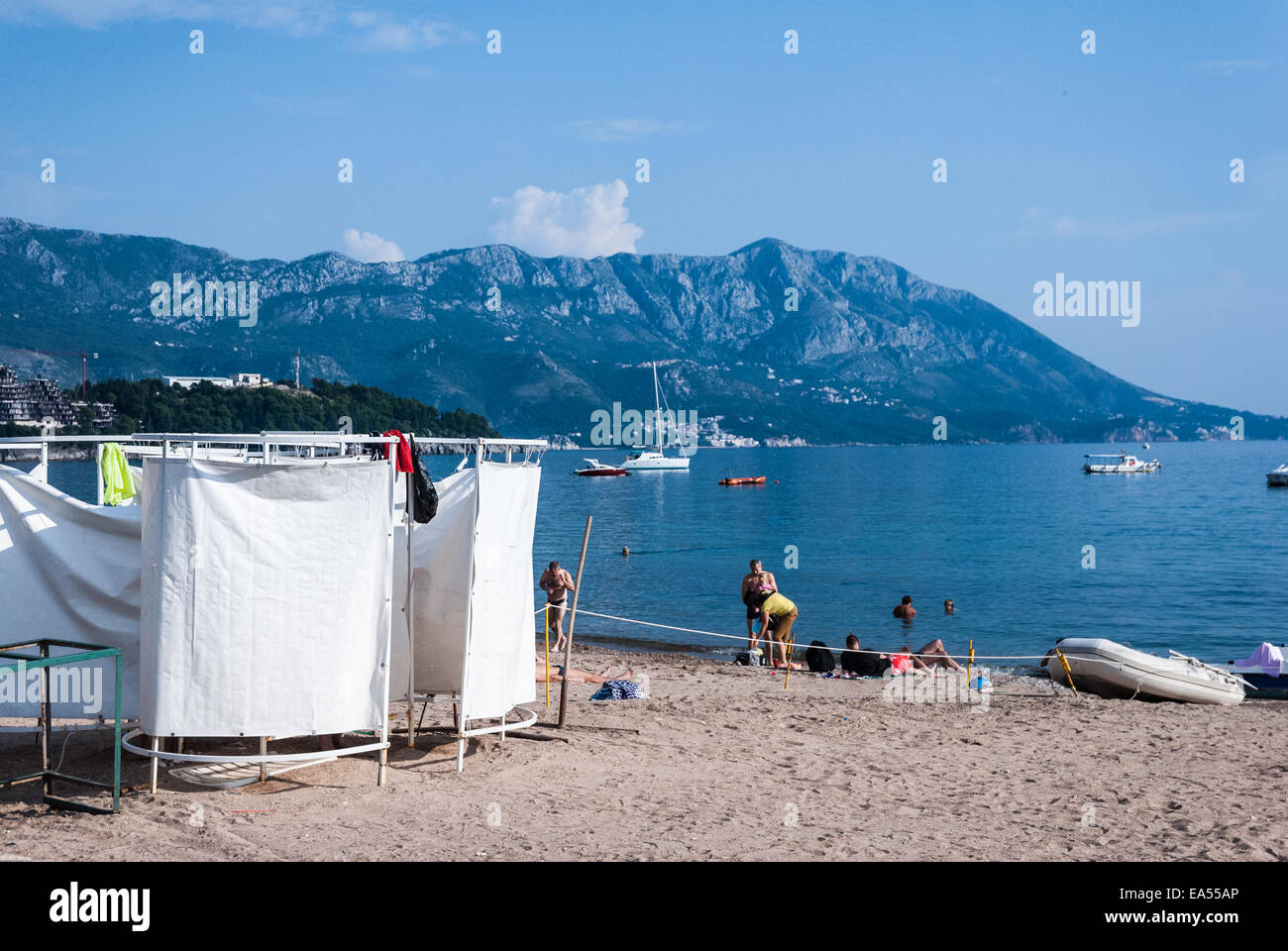 Changing on the beach hi-res stock photography and images - Alamy