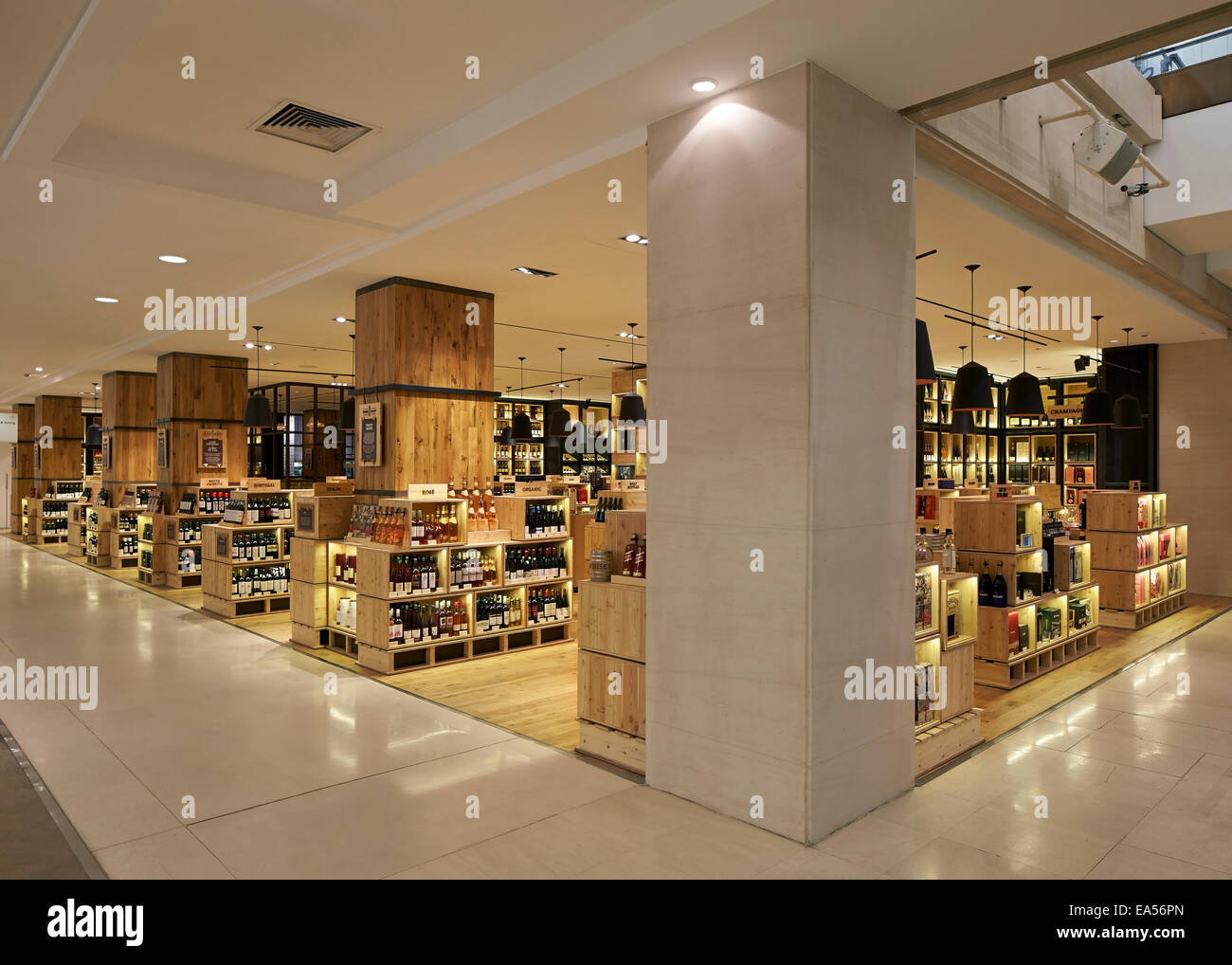 At selfridges department store in london hi-res stock photography and ...