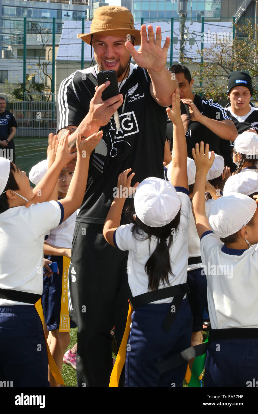 Tokyo, Japan. 7th Nov, 2014. Elliot Dixon (Maori All Blacks) Rugby ...