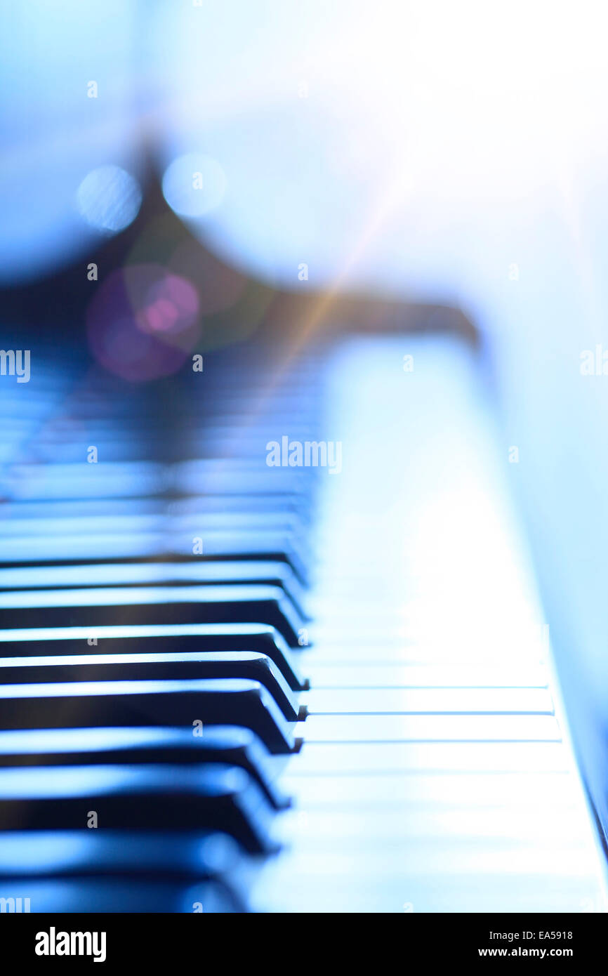 Piano keys Cut Out Stock Images & Pictures - Alamy