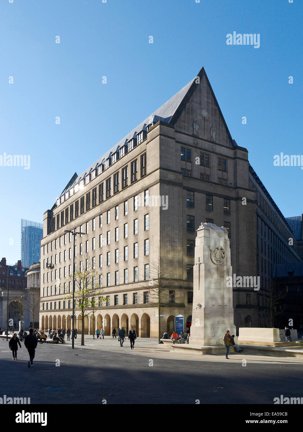 Town Hall Extension Building with war memorial on St Peter`s Square ...